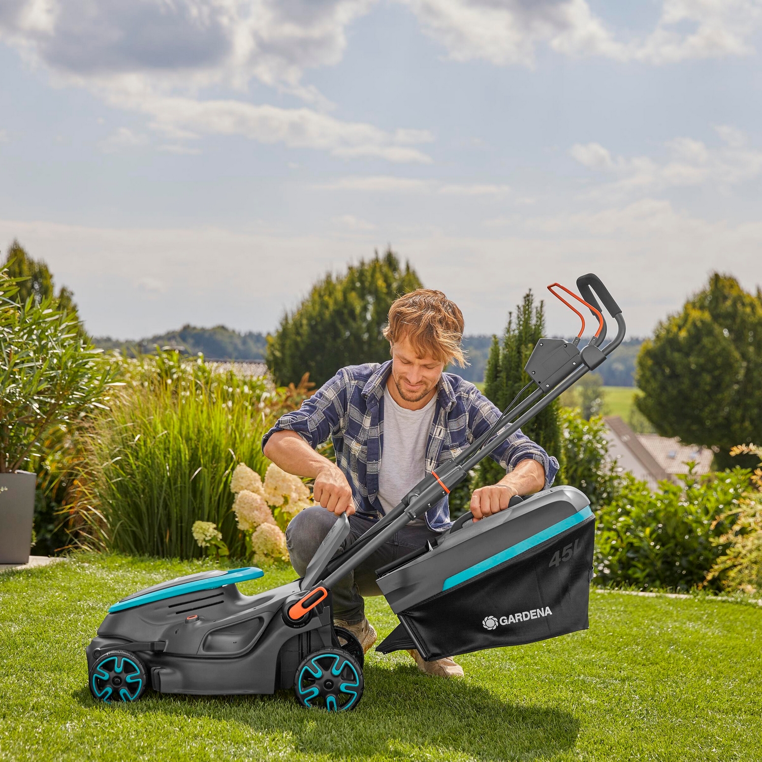 Batterigräsklippare Gardena PowerMax 37/36V P4A med Batteri och Laddare