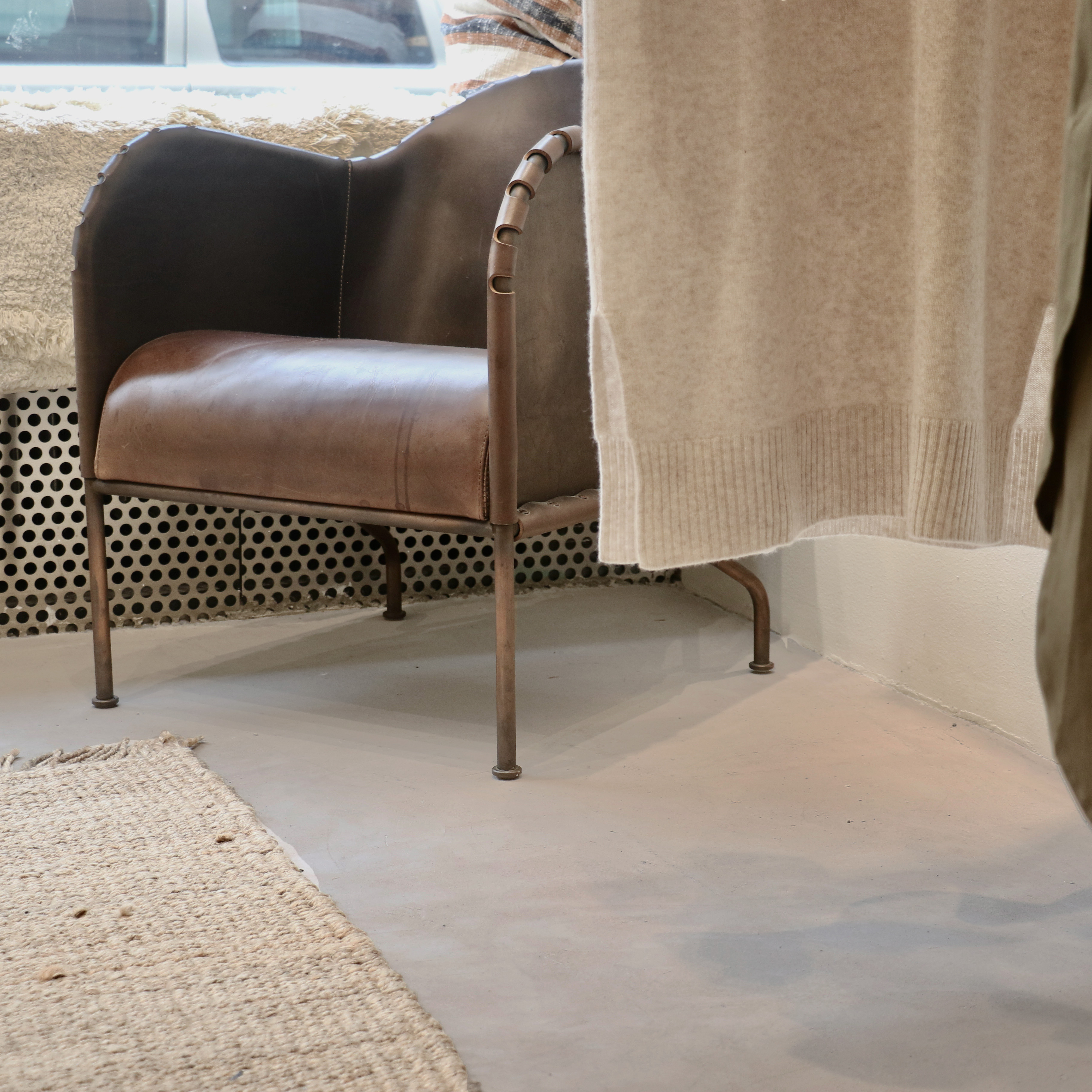 Microcement Design By Cement Färdigblandad Golv Färg: Ljusgrå, För ...